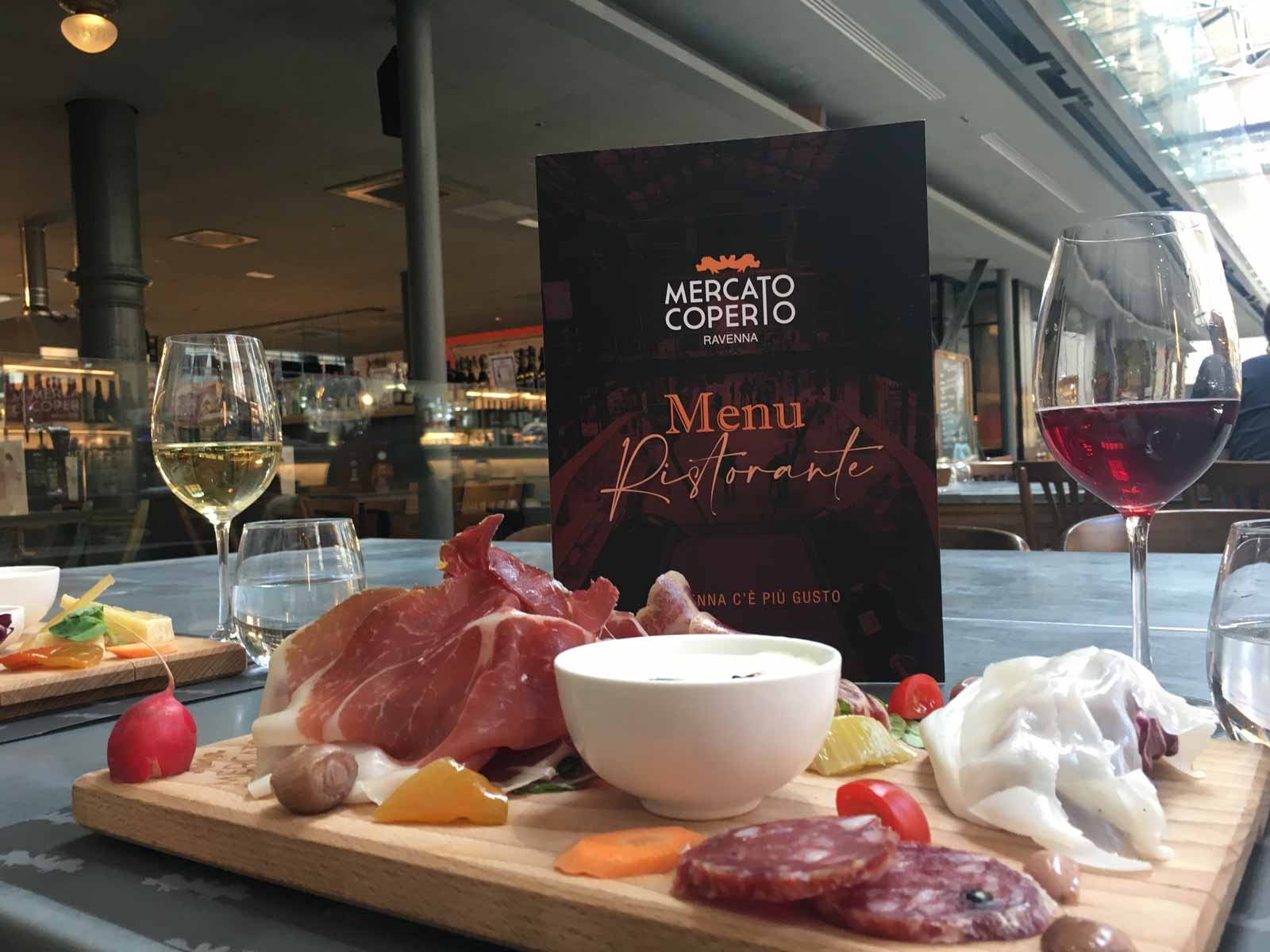 Il Ristorante | Pranza e cena al Mercato Coperto Ravenna